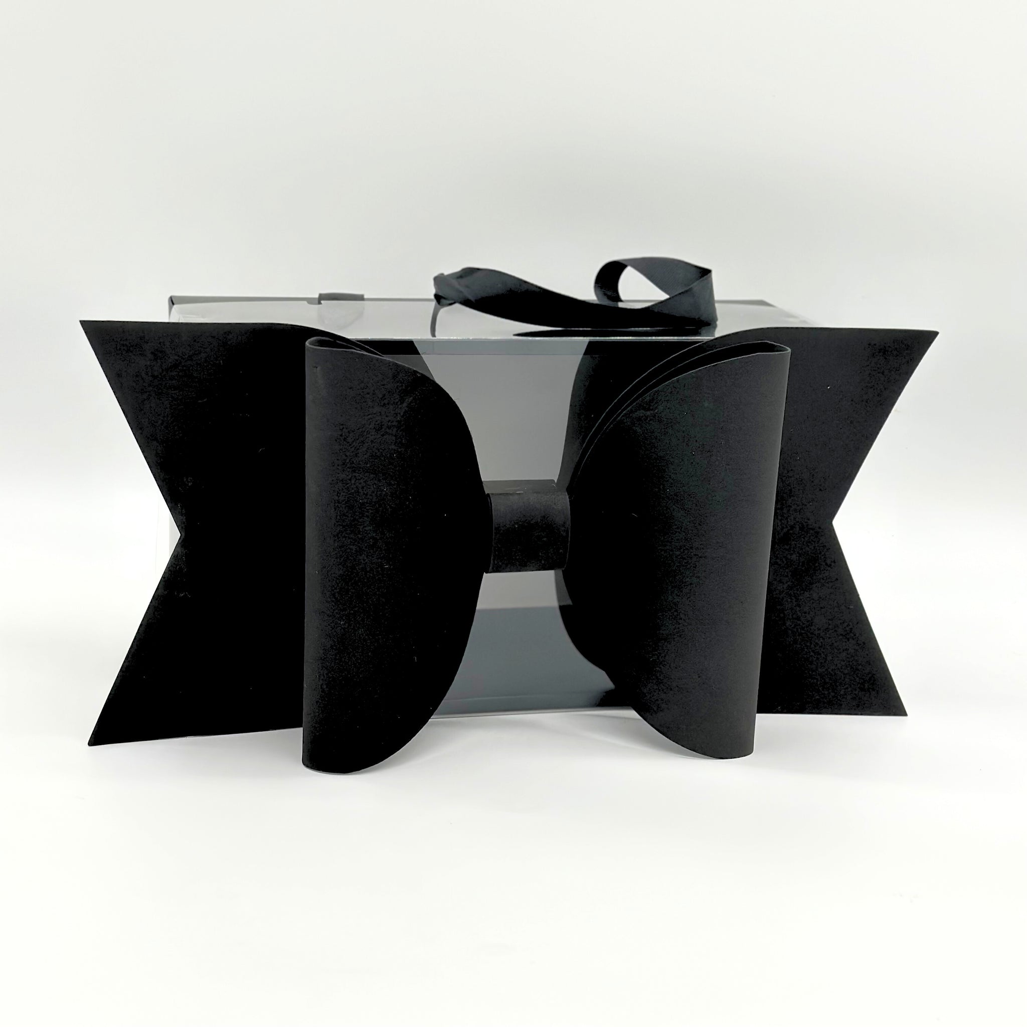 Oversized Bow Box – MRS FIESTA